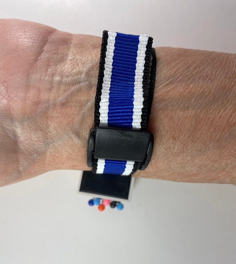 Wrist Grabbit – Quilters Consignment